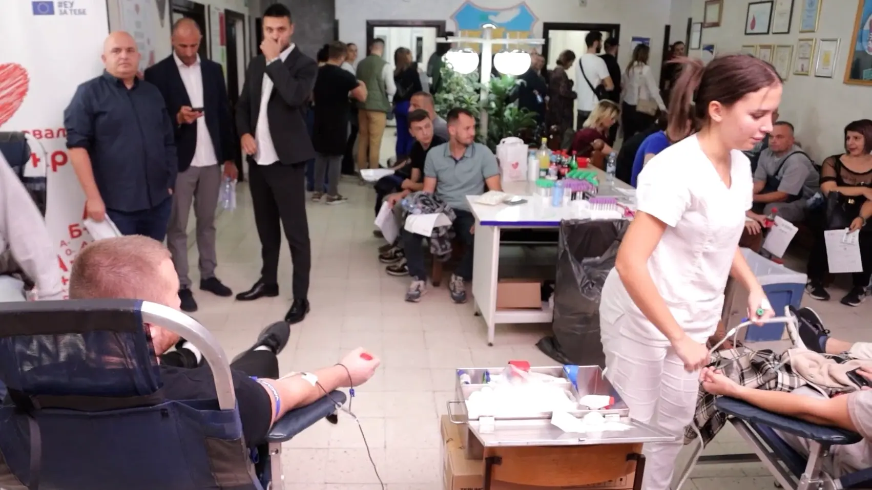 Redovi za davanje krvi u Novom Sadu: Tu smo za one koji se bore za život